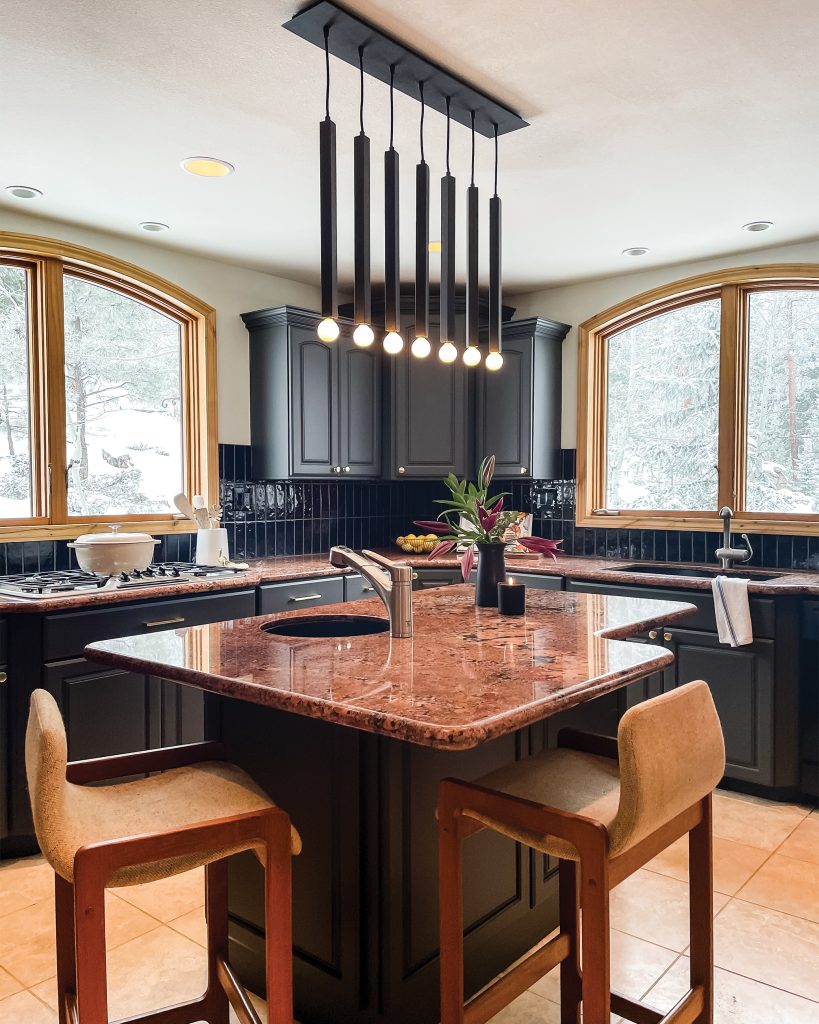 Studio Mesa Transforms an Outdated Evergreen Mountain Home