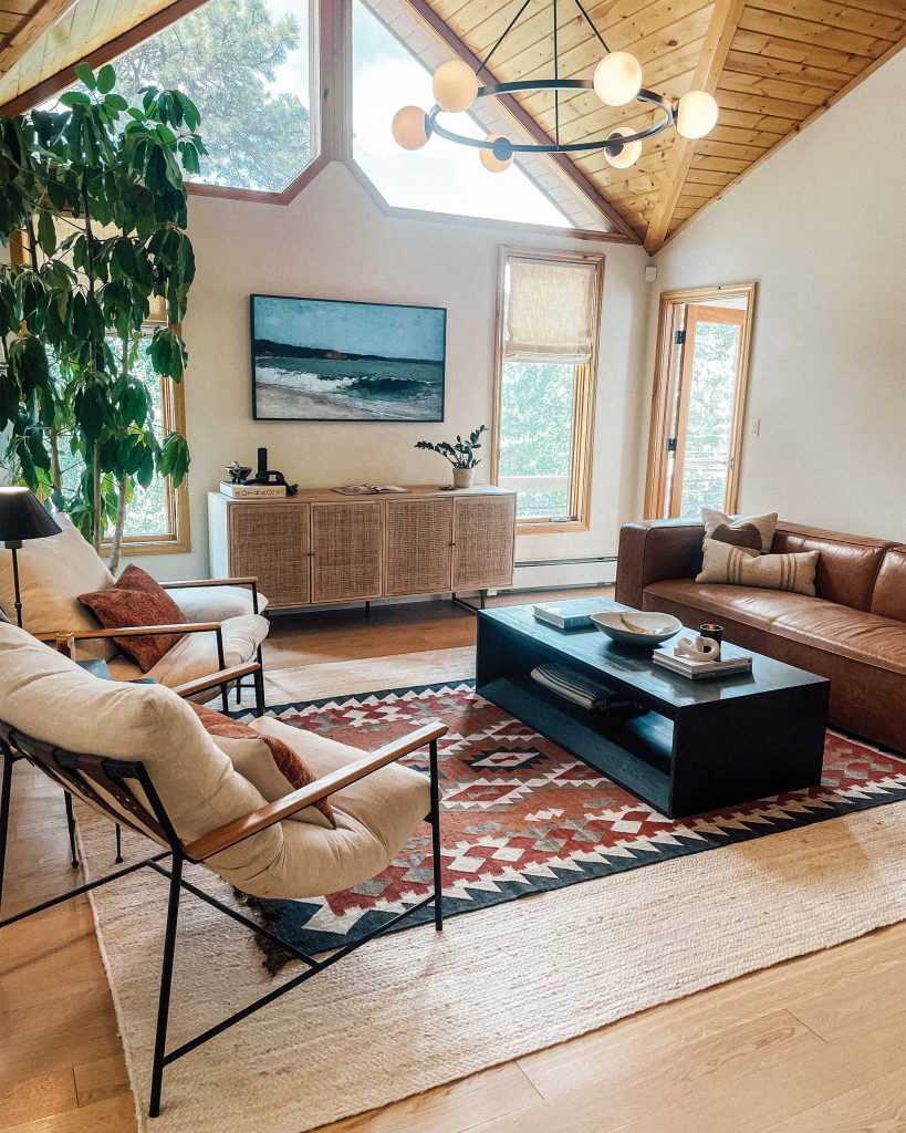 Studio Mesa Transforms an Outdated Evergreen Mountain Home